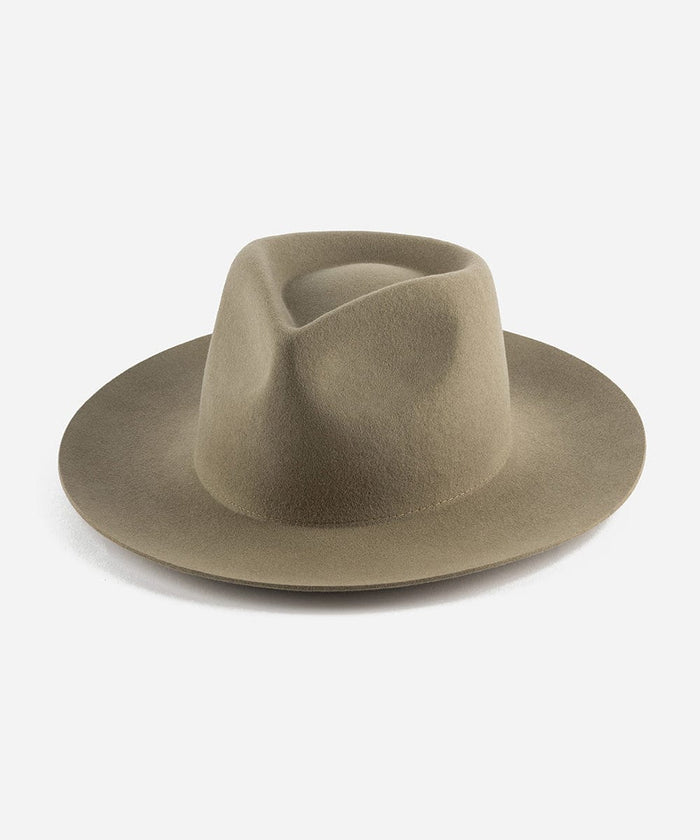 Stylish Short Brim Hats for Every Occasion - GIGI PIP