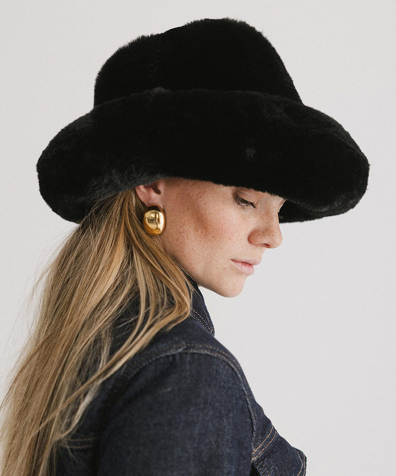 Parker Faux Fur Hat | Cozy & Stylish Women’s Winter Bucket Hat